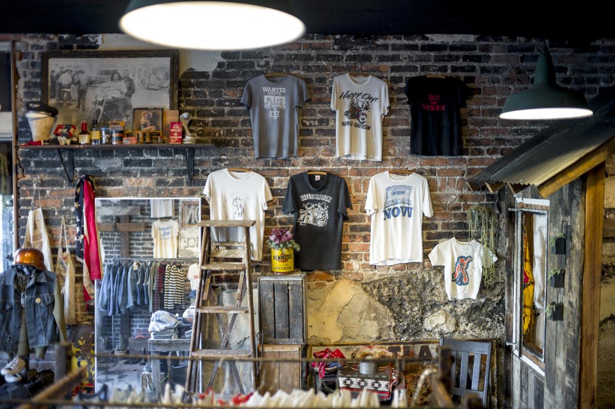 HWY by Chase Stopnik, Los Angeles | BRUMMM Magazines and Books